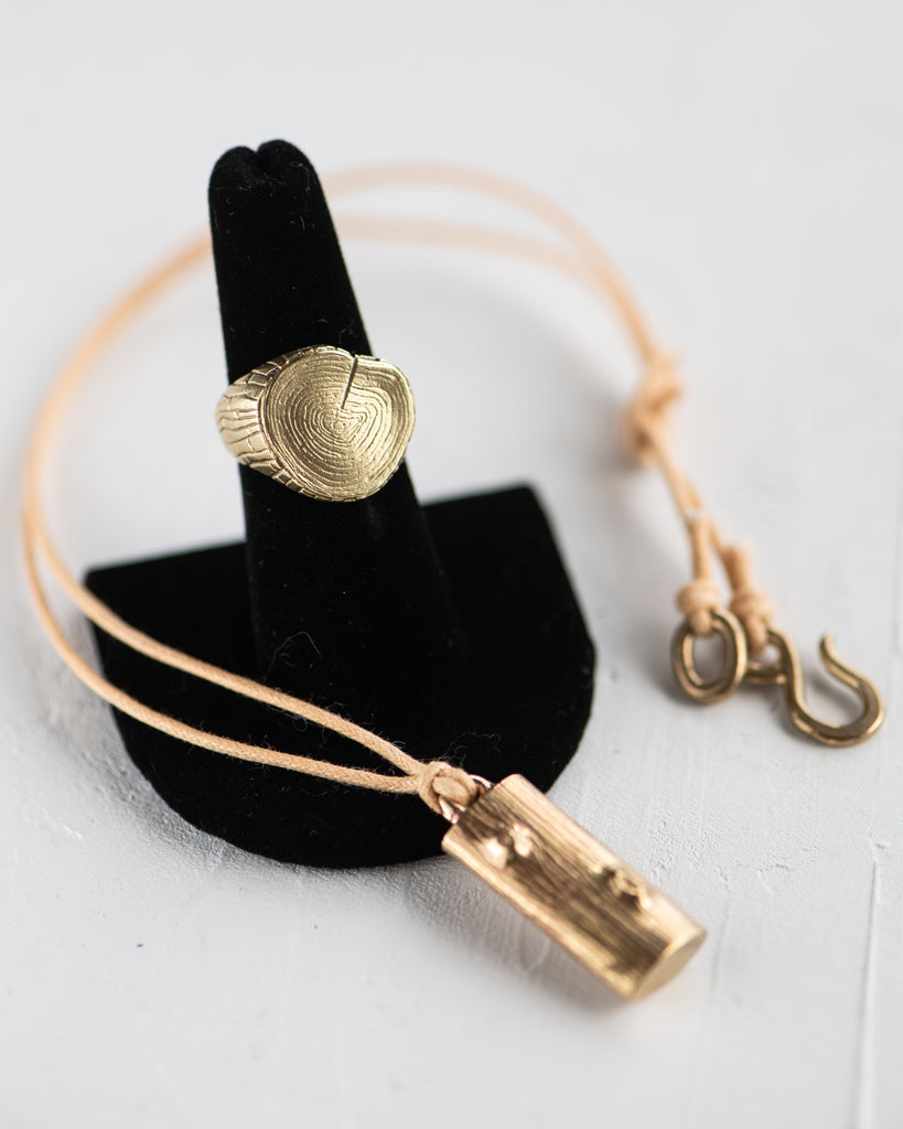 CAT BATES X PTC - TREE TRUNK - SIGNET RING (LUMBER COLLECTION ...